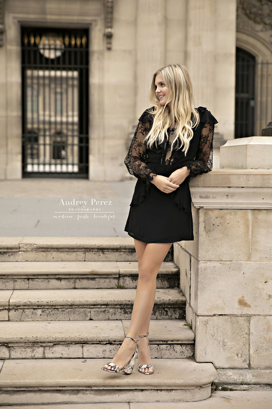 Claire’s Senior Portraits in Paris | Audrey Perez Photography